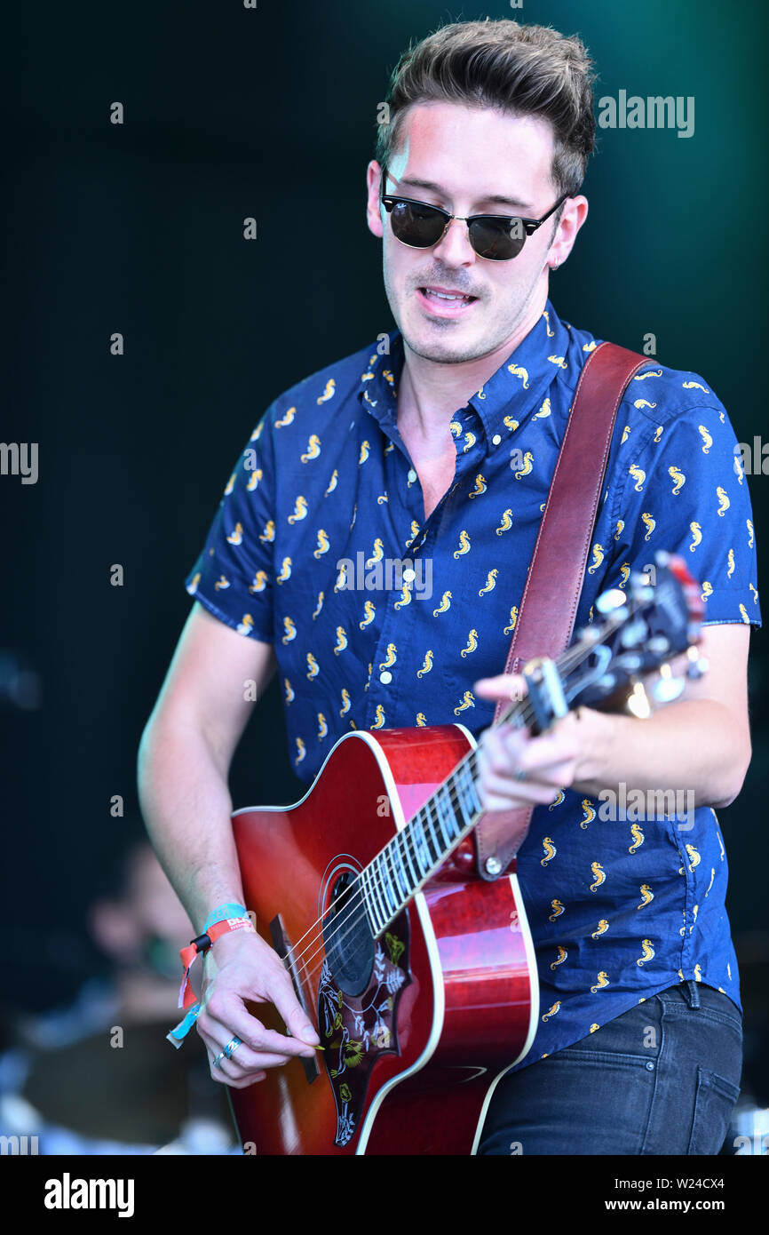 Sam palladio hi-res stock photography and images - Alamy
