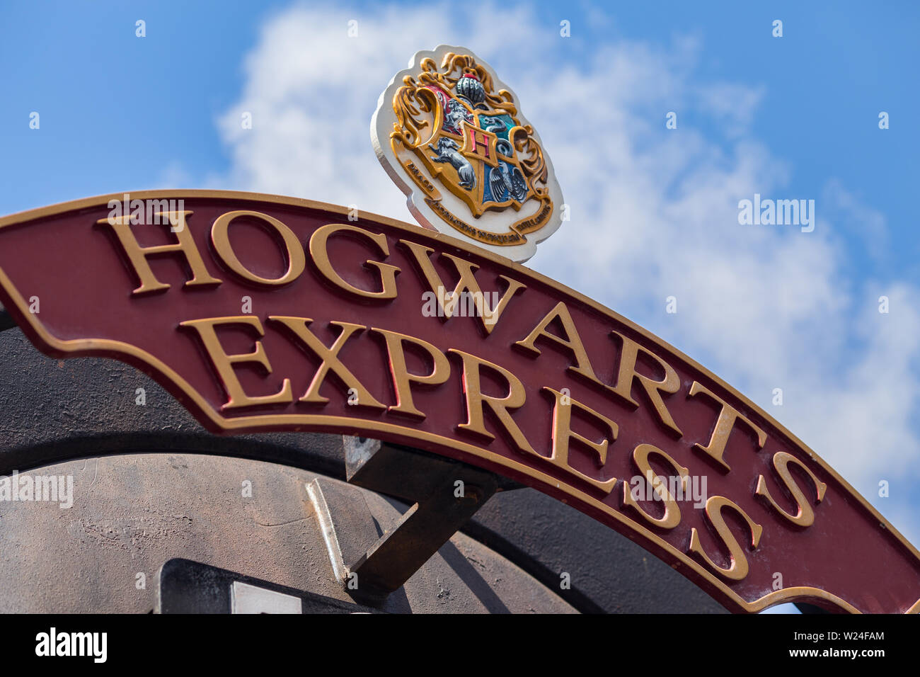 Hogsmeade. Hogwarts Express. The Wizarding World of Harry Potter ...