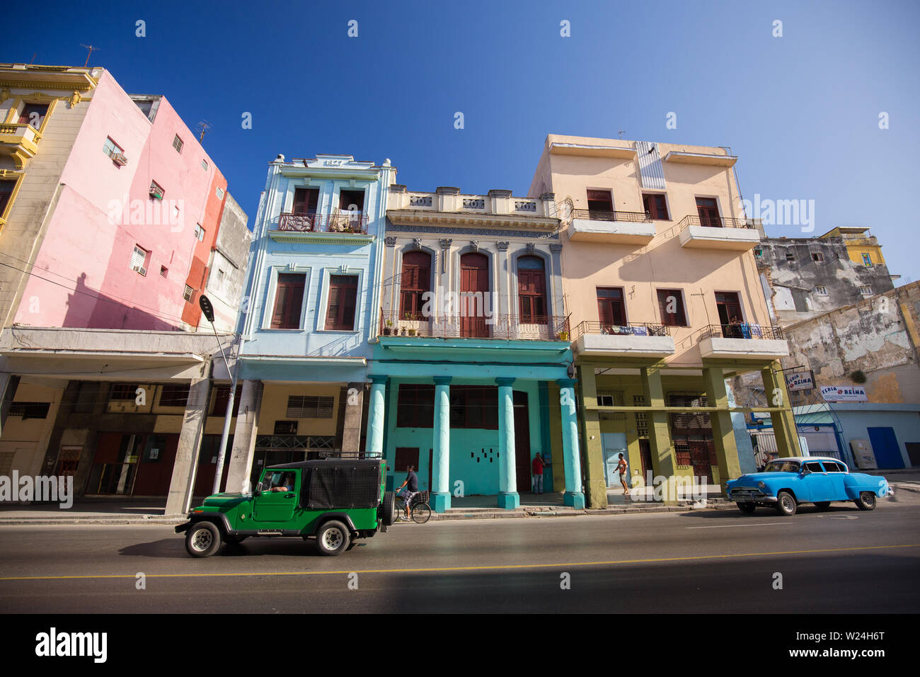 Cuban House Colonial Architecture High Resolution Stock Photography and ...