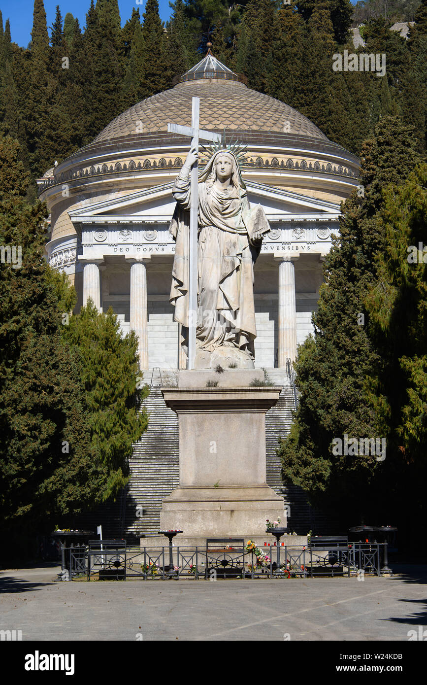 Monumental cemetery of staglieno hi-res stock photography and images ...