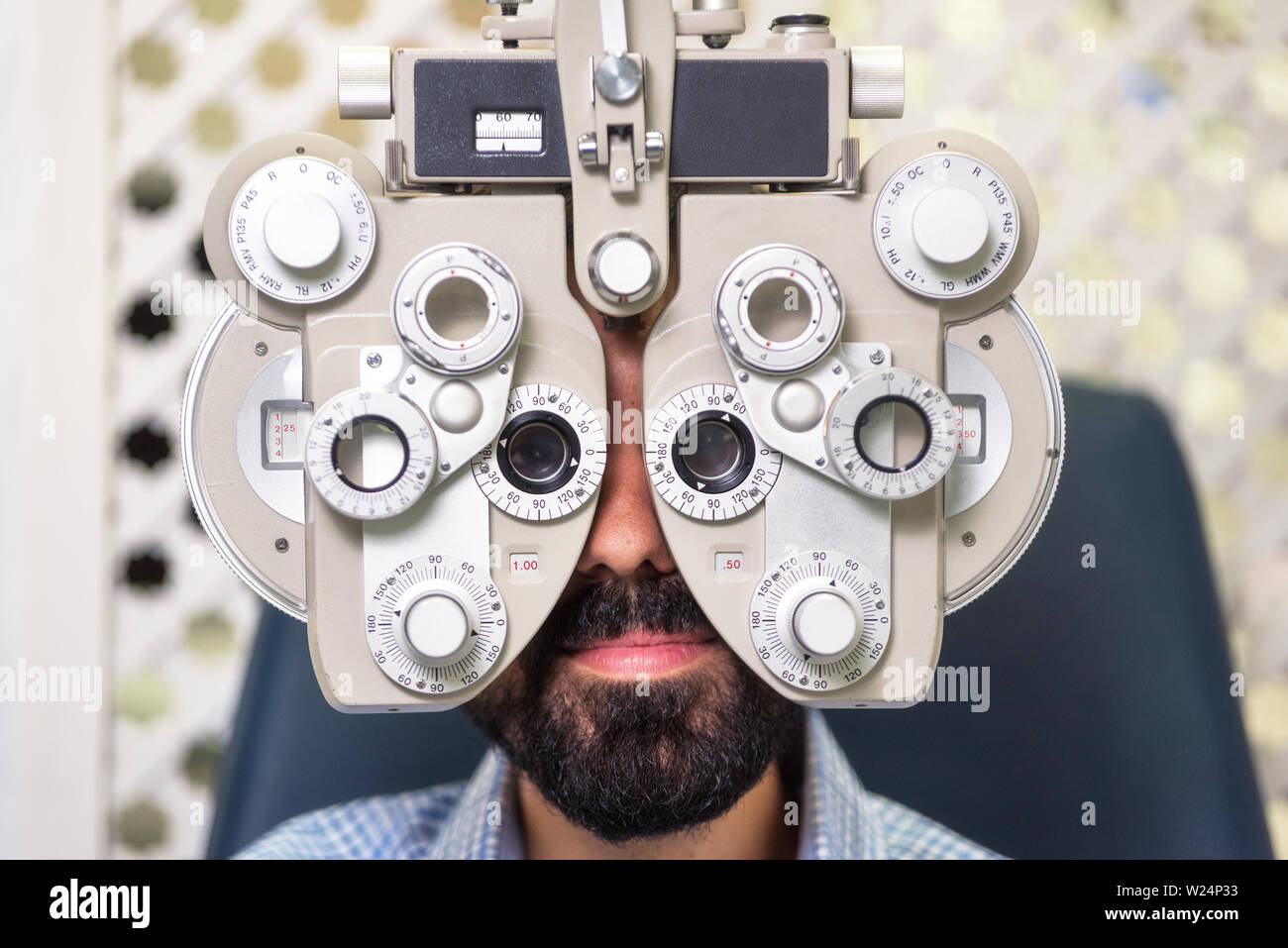 Oculist High Resolution Stock Photography and Images - Alamy