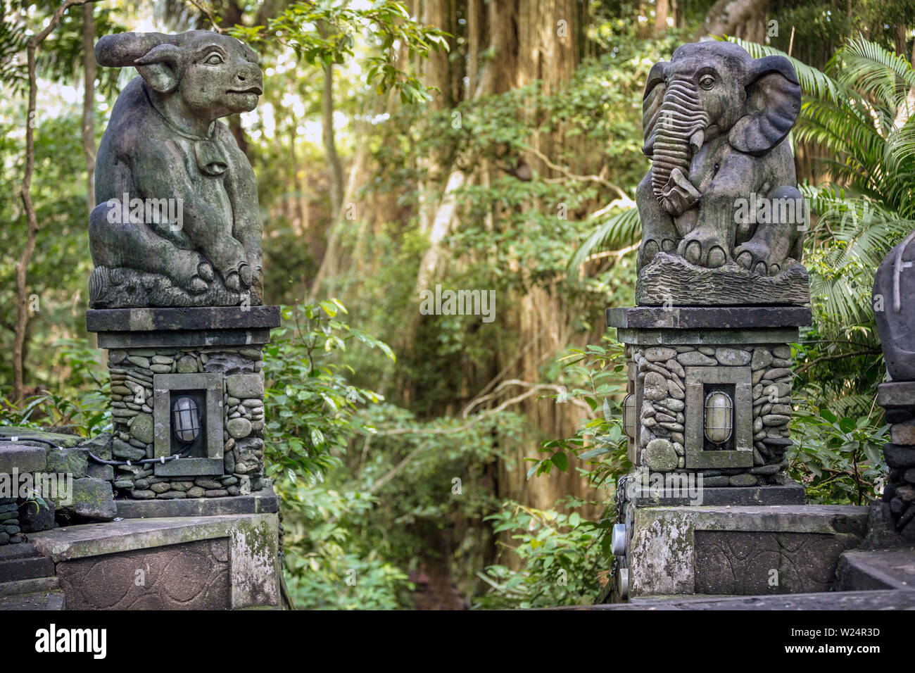 statue at the entrance to the sacred forest of monkeys Ubud, Bali ...