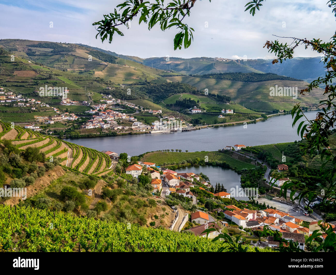 Rio duero douro hi-res stock photography and images - Alamy