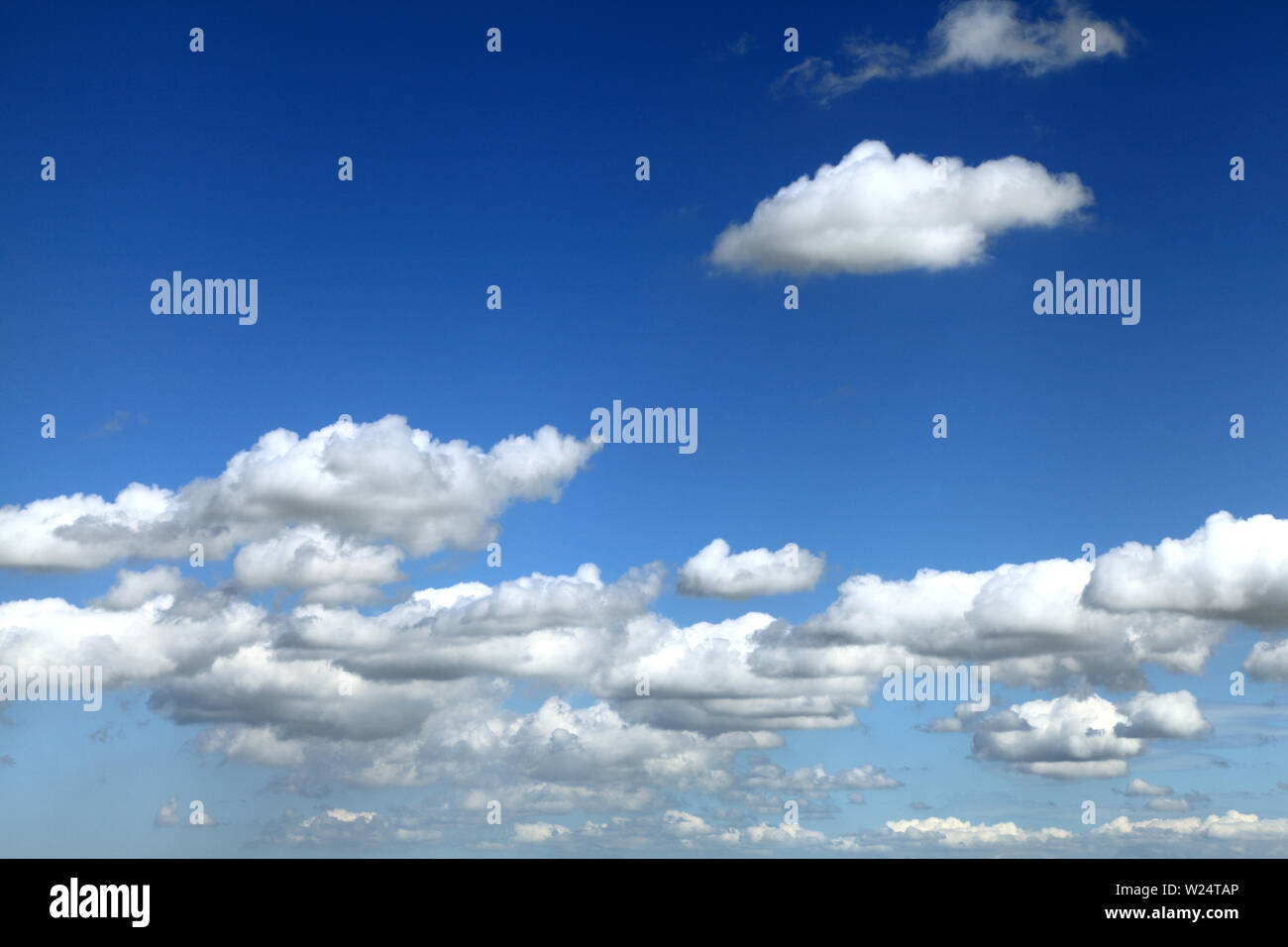 white cumulus cumulous cloud clouds blue sky, England, UK Stock Photo ... white cumulus cumulous cloud clouds blue sky, England, UK Stock Photo ...
