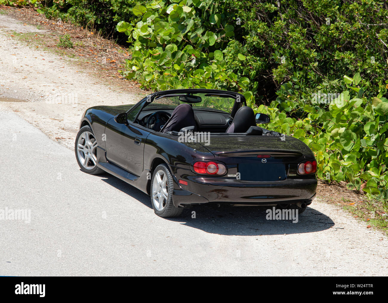 Mazda miata hi-res stock photography and images - Alamy