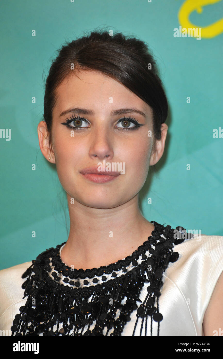Emma roberts 2009 hi-res stock photography and images - Alamy