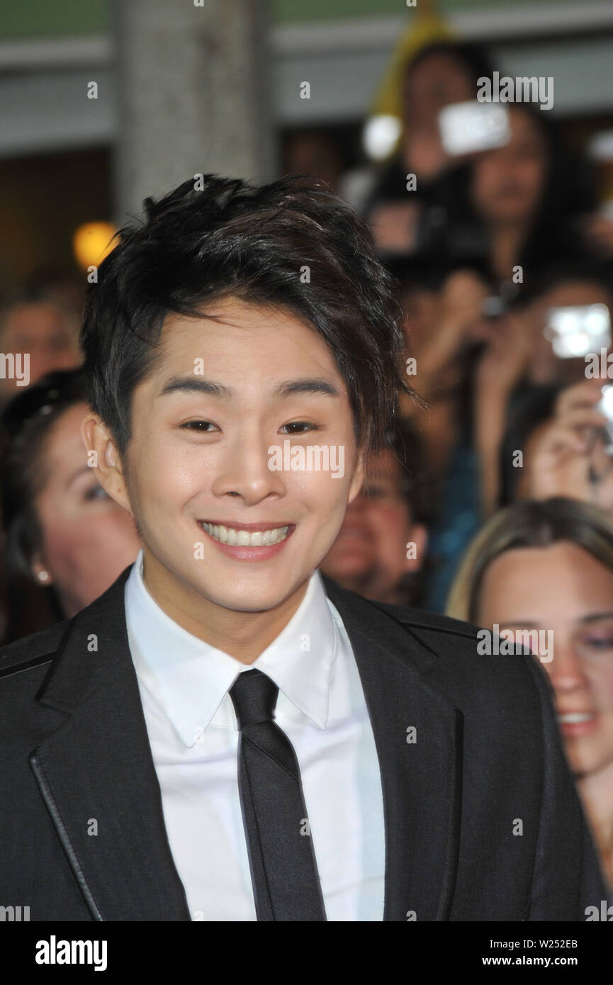 Justin chon the twilight saga hi-res stock photography and images - Alamy