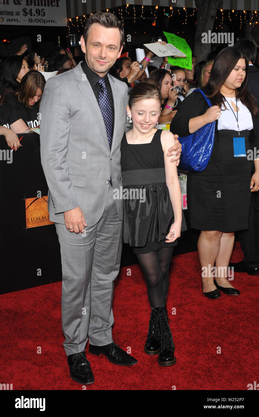 LOS ANGELES, CA. November 16, 2009: Michael Sheen & daughter Lily at ...