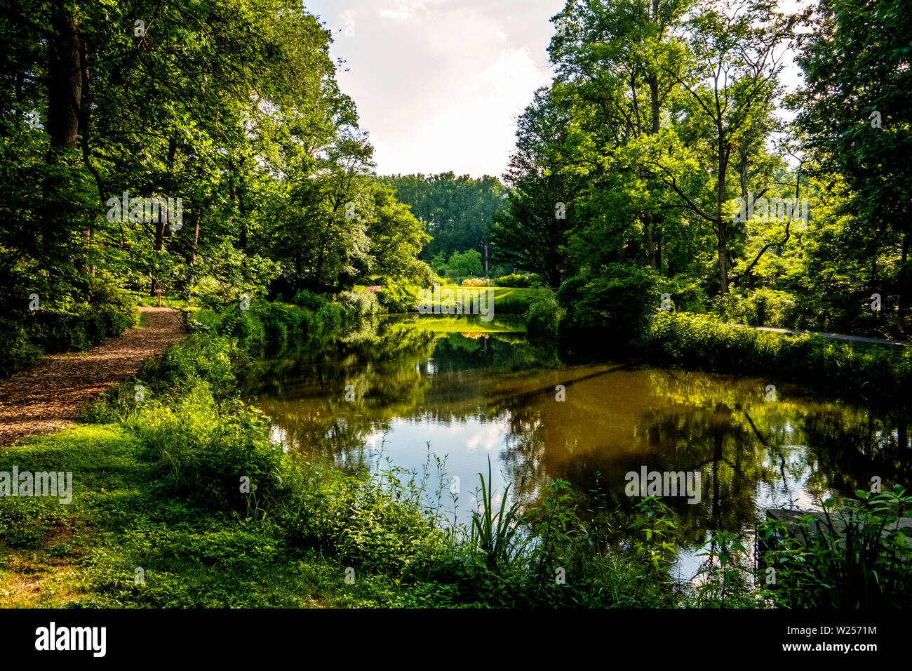 Tranquility trail hi-res stock photography and images - Alamy
