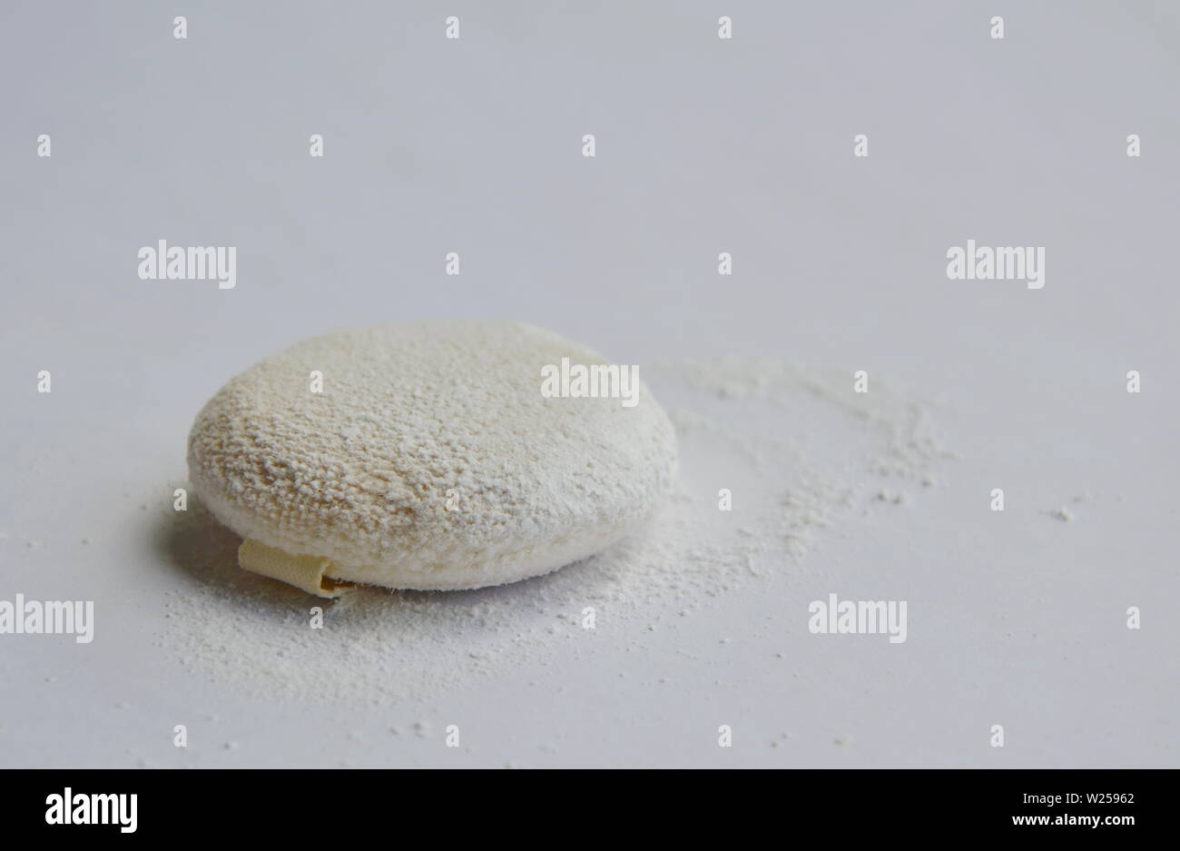powder puff brush on white background Stock Photo - Alamy