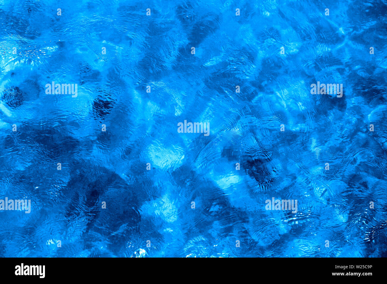 Photo background Beautiful blue transparent sea water Stock Photo - Alamy