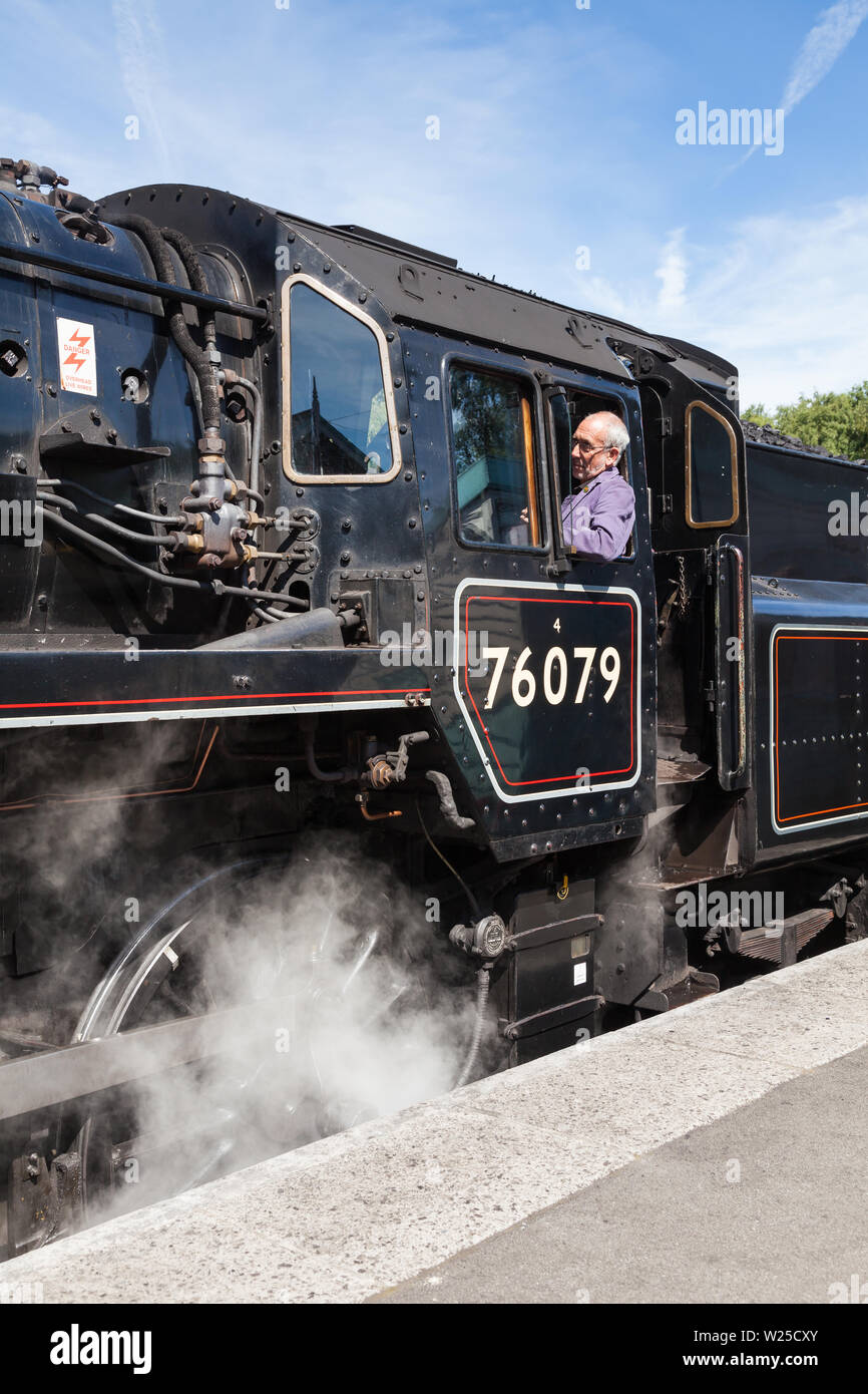Steam engine driver yorkshire hi-res stock photography and images - Alamy