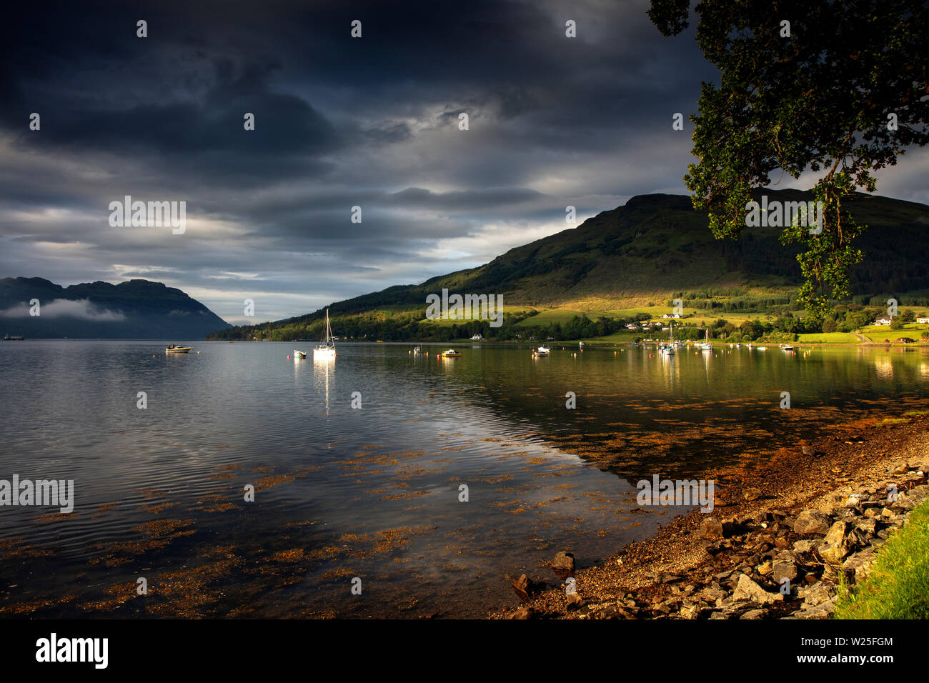 Loch goil hi-res stock photography and images - Alamy