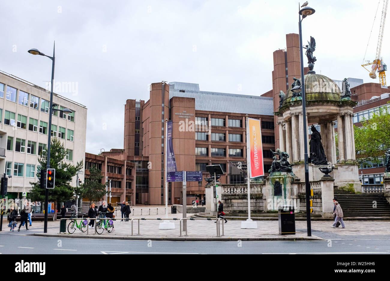 Courts law hi-res stock photography and images - Alamy