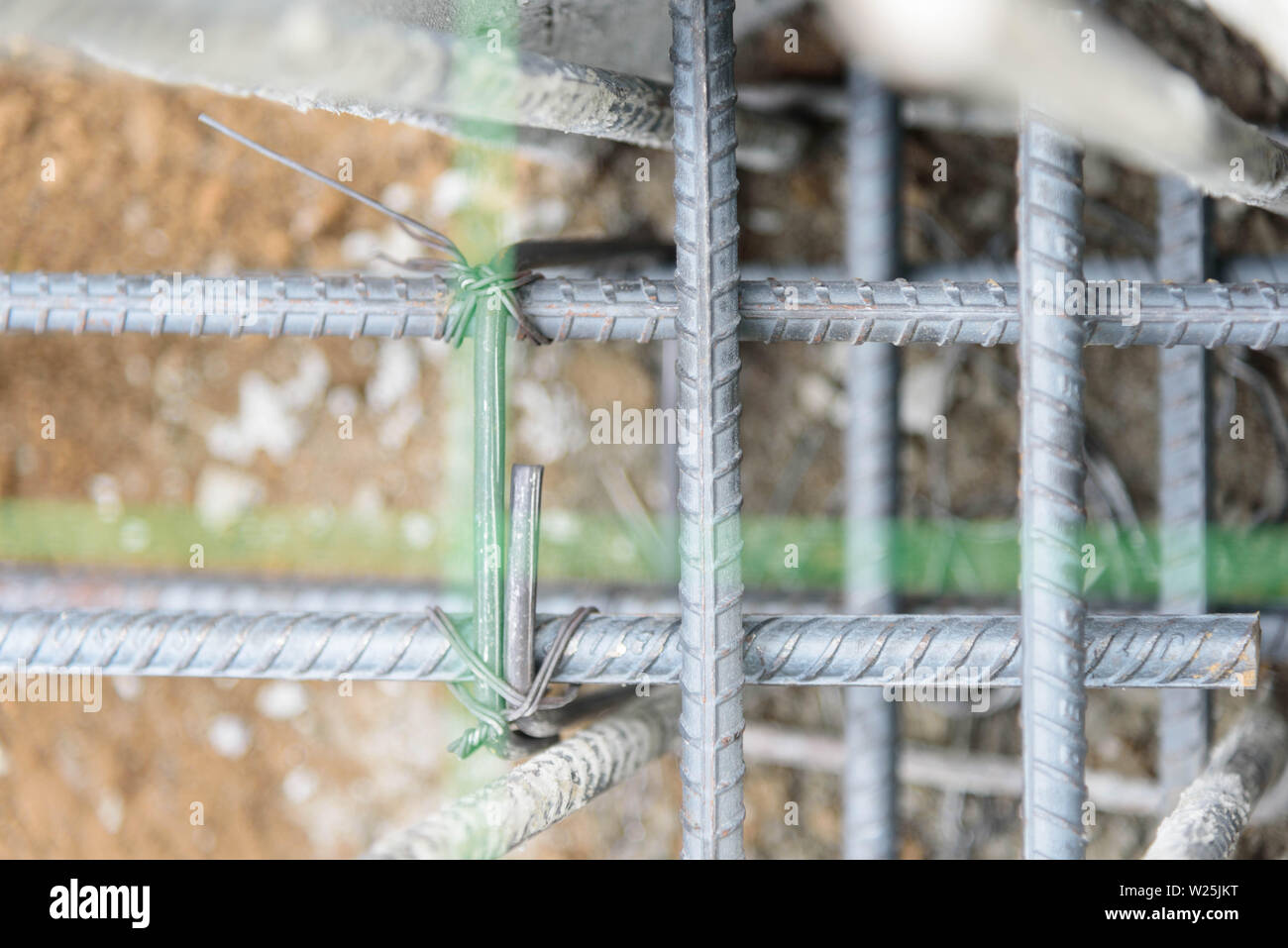 steel rod for Pour the beam of building Stock Photo - Alamy