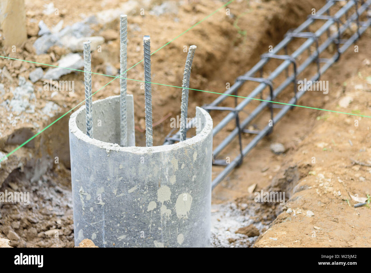 steel rod for Pour the beam of building Stock Photo - Alamy