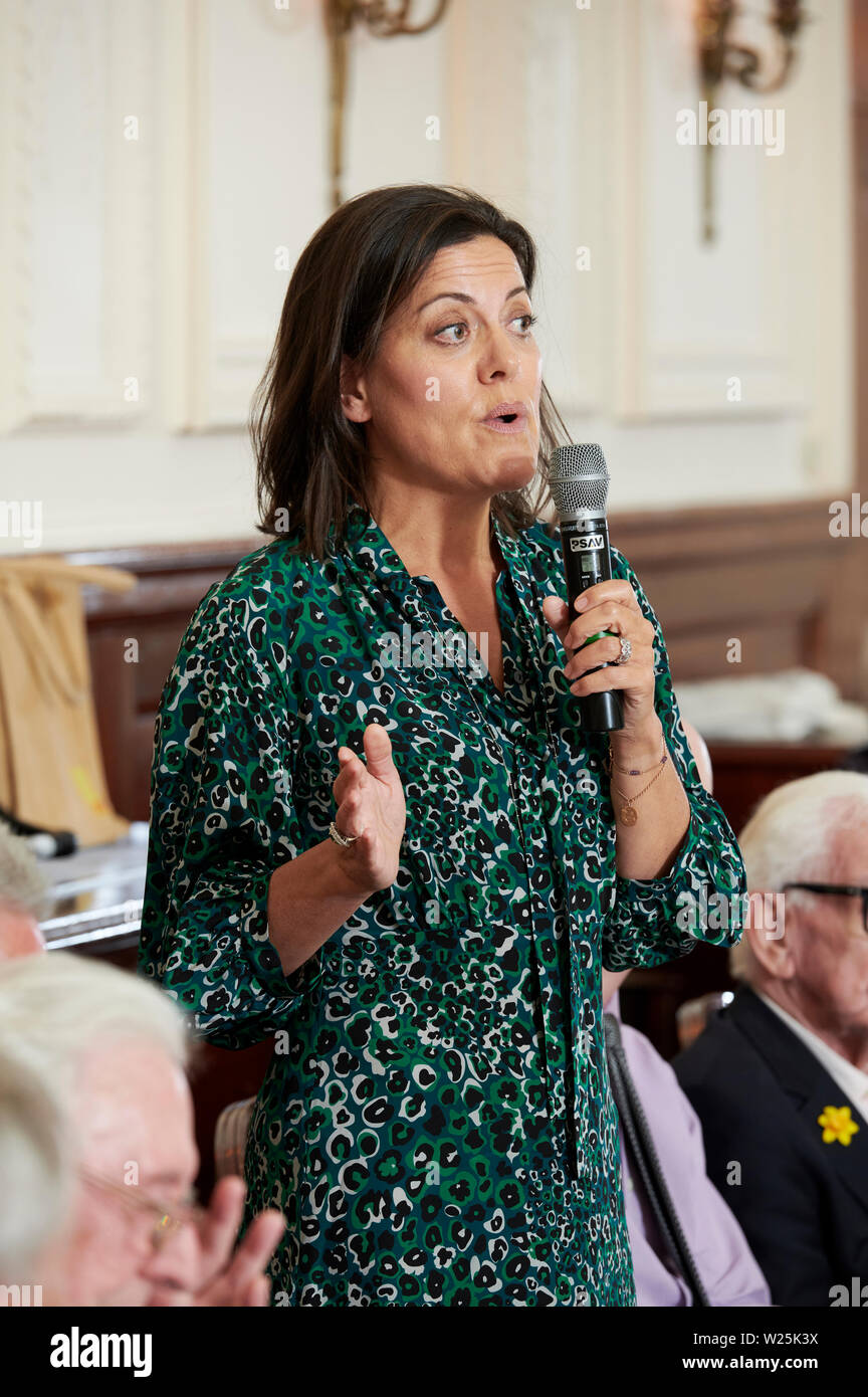 Anna pasternak hi-res stock photography and images - Alamy