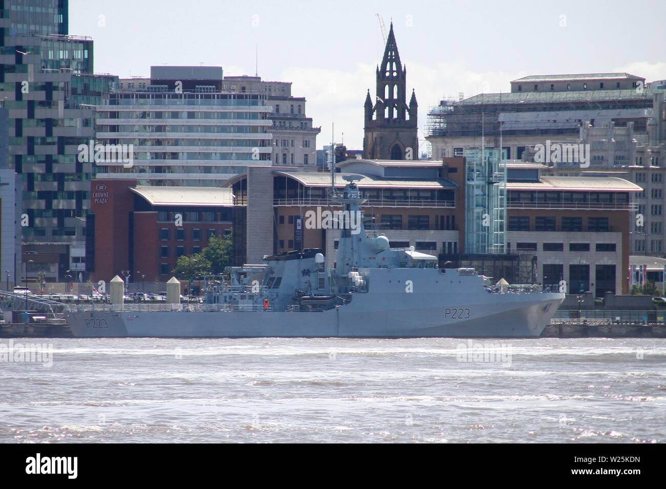 HMS Medway arrives in Liverpool, She is another brand new Off Shore ...