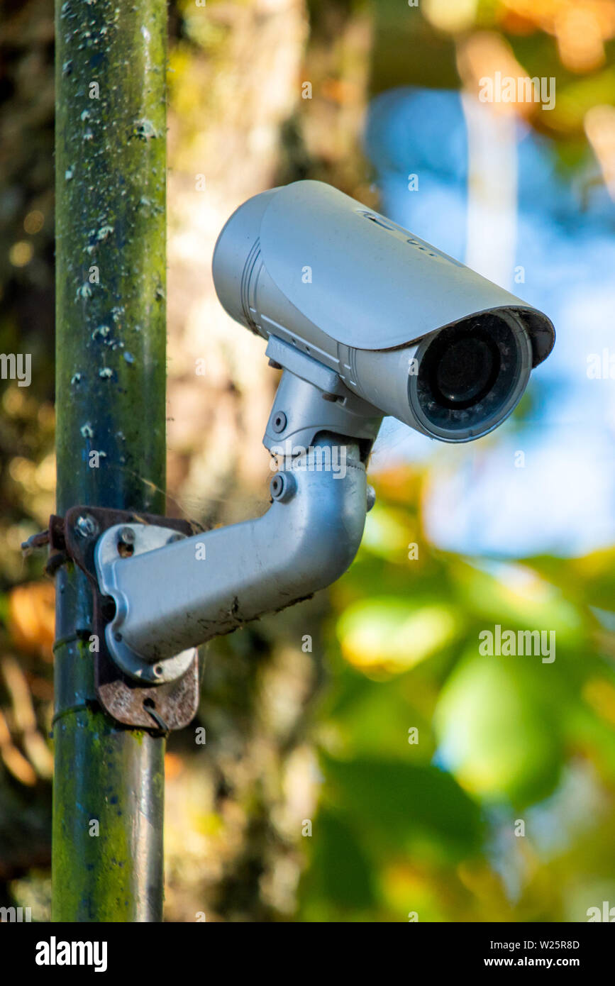 Cctv camera round hi-res stock photography and images - Alamy