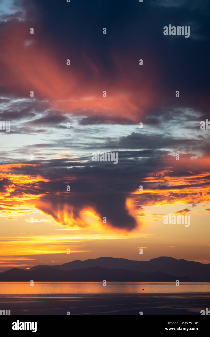 Cook strait new zealand storm hi-res stock photography and images - Alamy