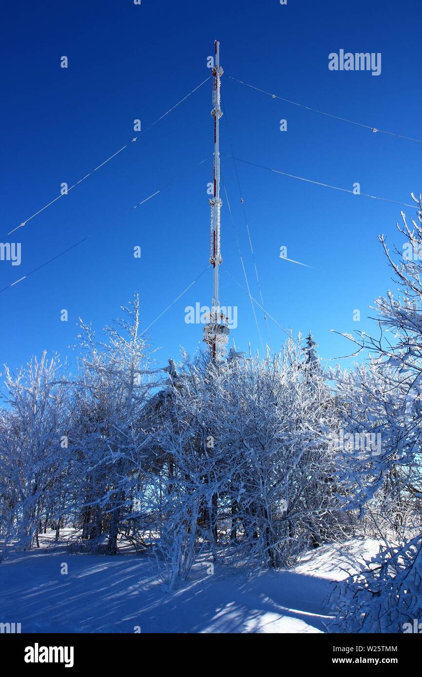 Winter auf dem Kreuzberg in der Bayerischen Rhön Stock Photo - Alamy