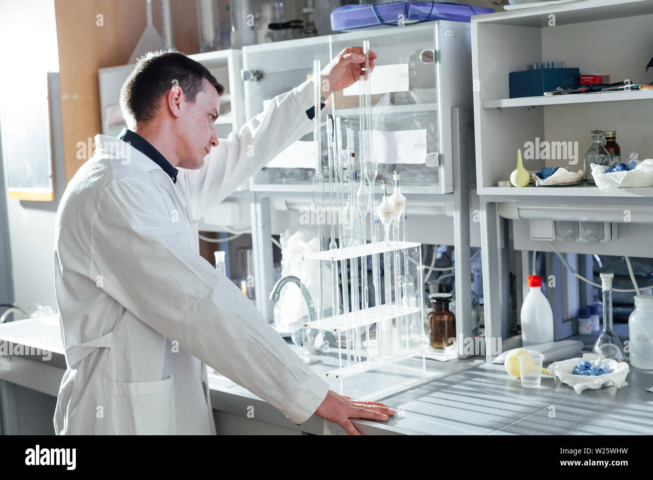 scientist conducts chemical experiments in the laboratory Stock Photo ...