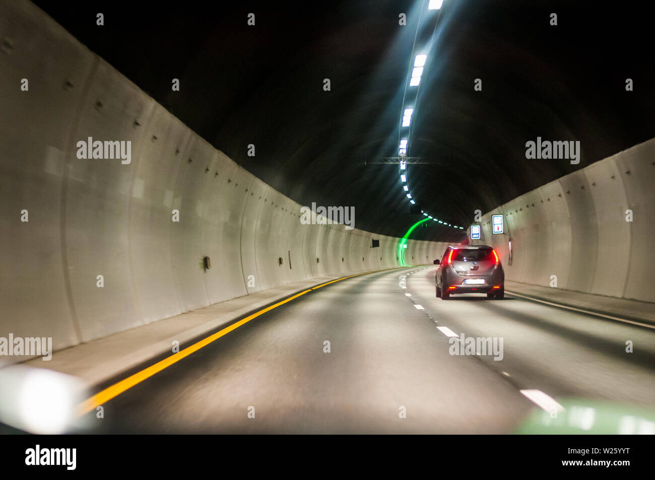 Highway e16 hi-res stock photography and images - Alamy