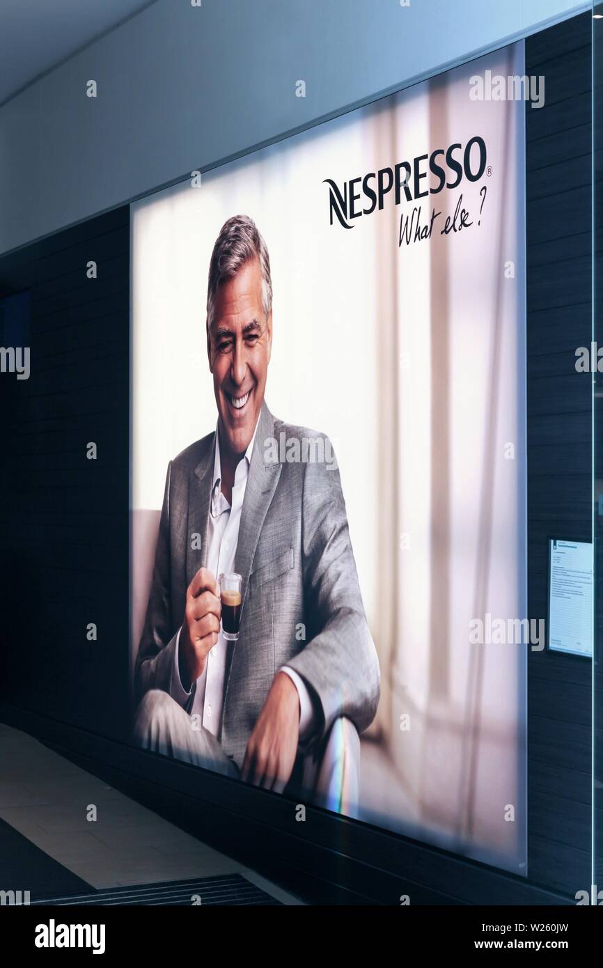 Nespresso store hi-res stock photography and images - Alamy