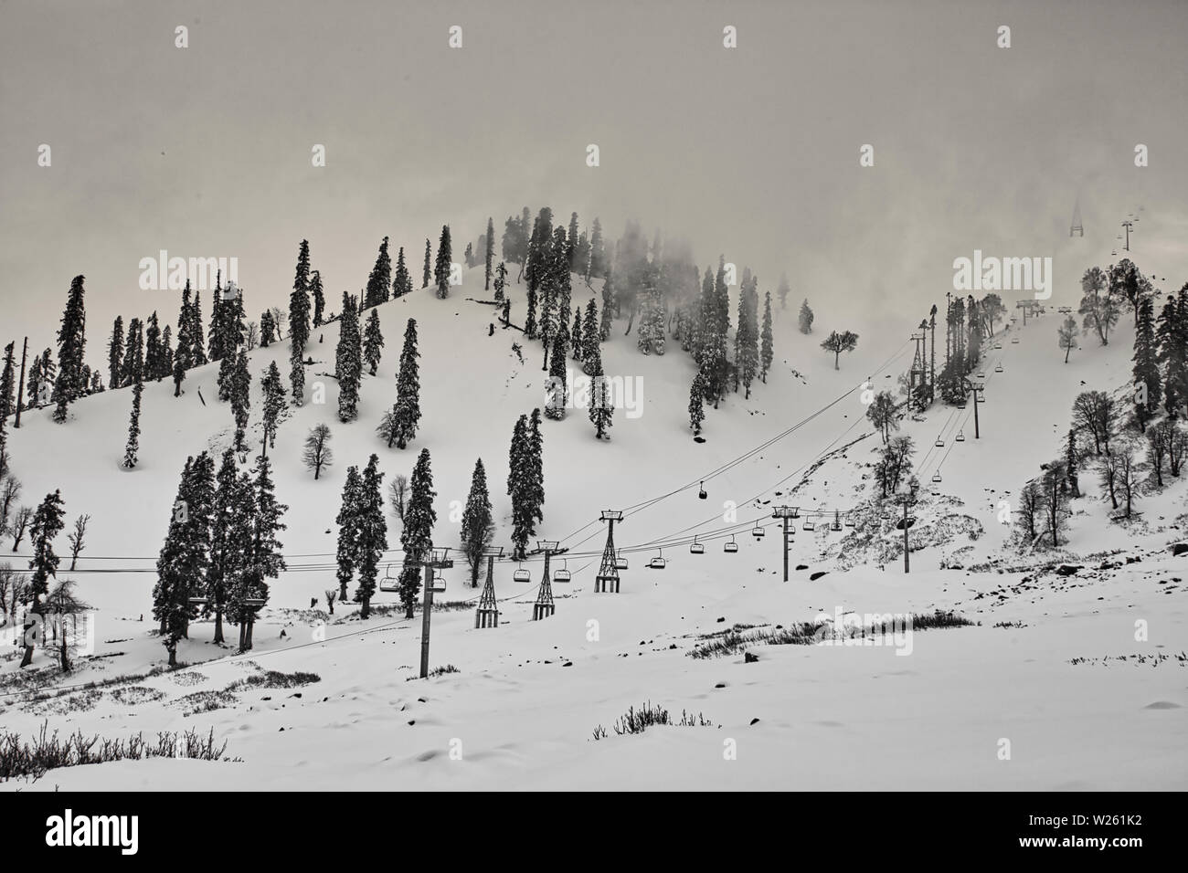 India kashmir landscape hi-res stock photography and images - Alamy