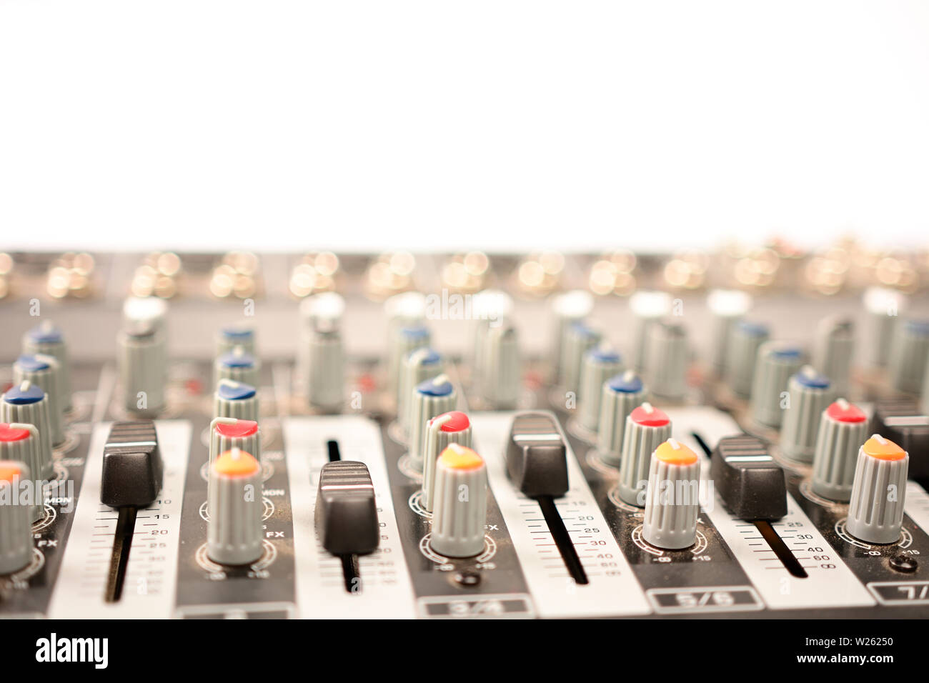 Studio modern sound mixing hi-res stock photography and images - Alamy