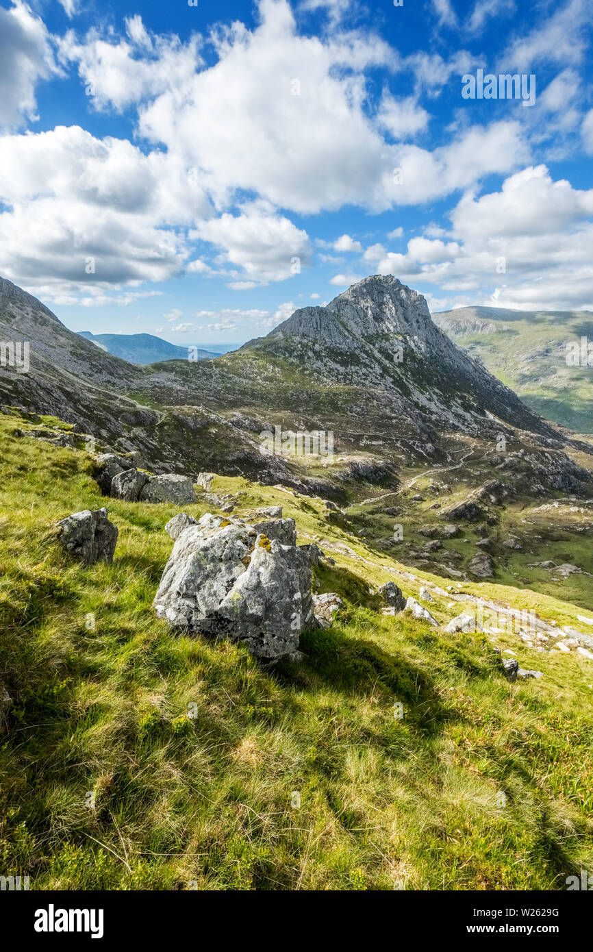 Tryfan mountain in Snowdonia, North Wales,UK Stock Photo - Alamy