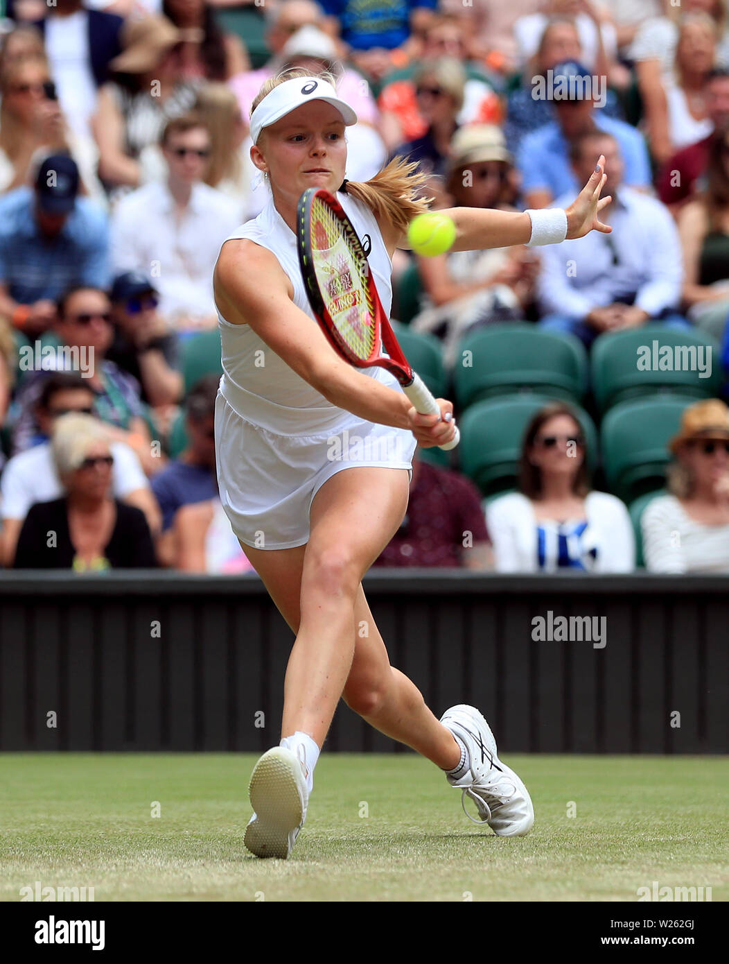 Harriet Dart in action on day six of the Wimbledon Championships at the ...