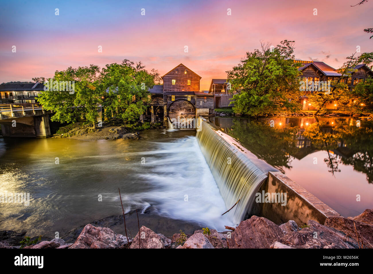 Pigeon Forge Tennessee TN Old Mill at Sunrise Stock Photo - Alamy