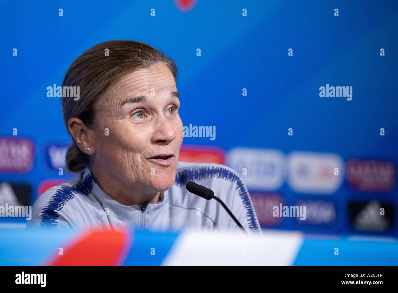 Jill ellis hi-res stock photography and images - Alamy