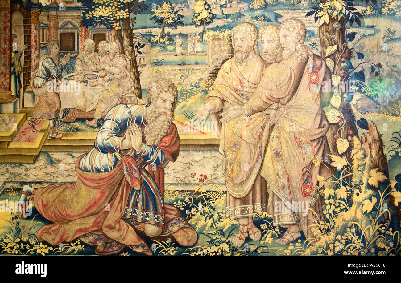 Residenz square ancient architecture hi-res stock photography and ...