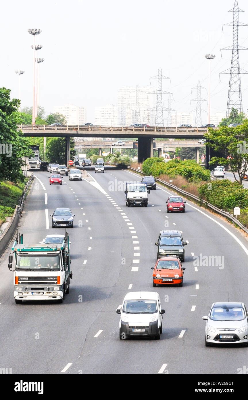 Paris Ring road, Aubervilliers, Ile-de-France, France Stock Photo - Alamy Paris Ring road, Aubervilliers, Ile-de-France, France Stock Photo - Alamy