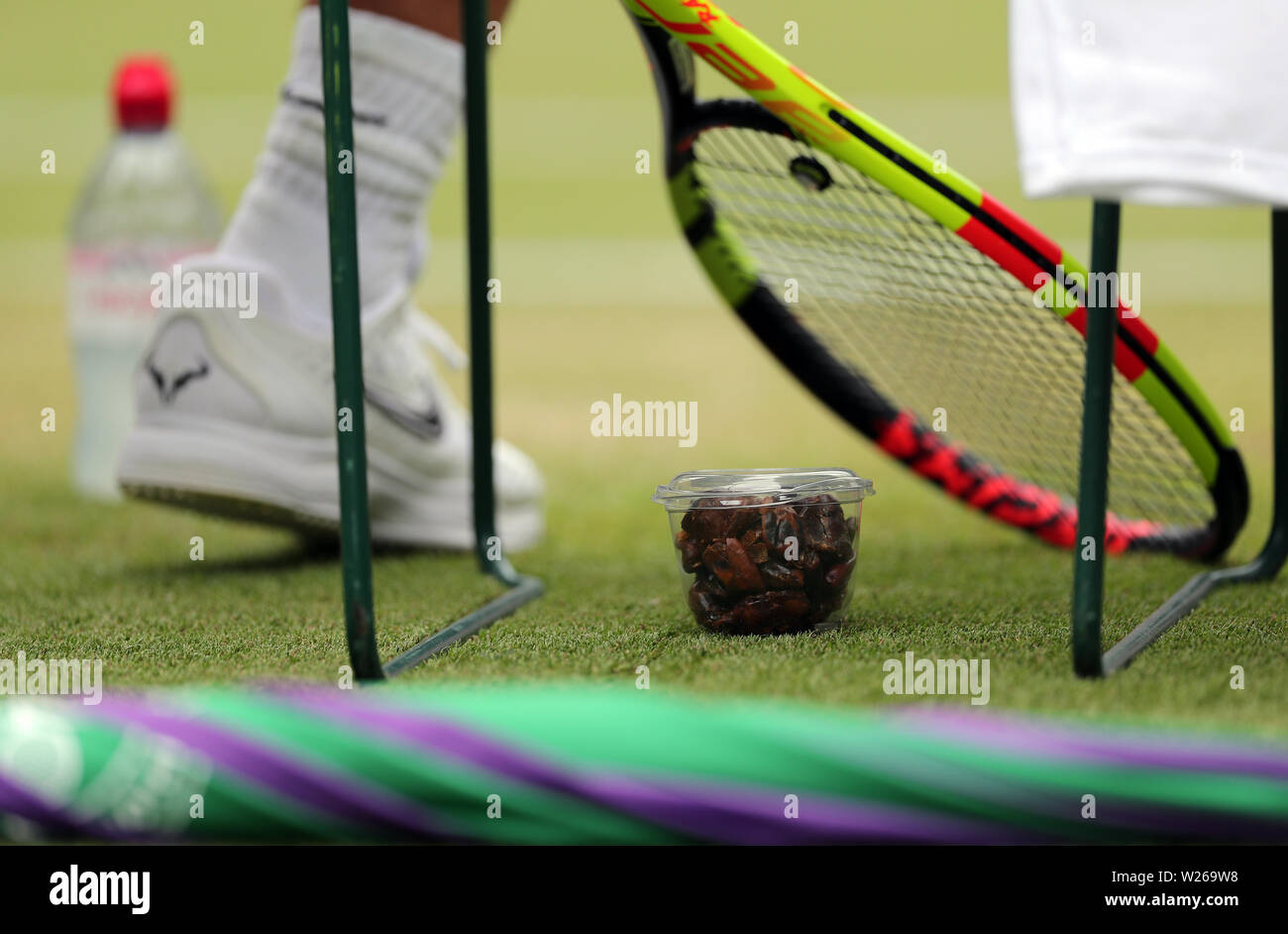 Rafael nadals racket hi-res stock photography and images - Alamy