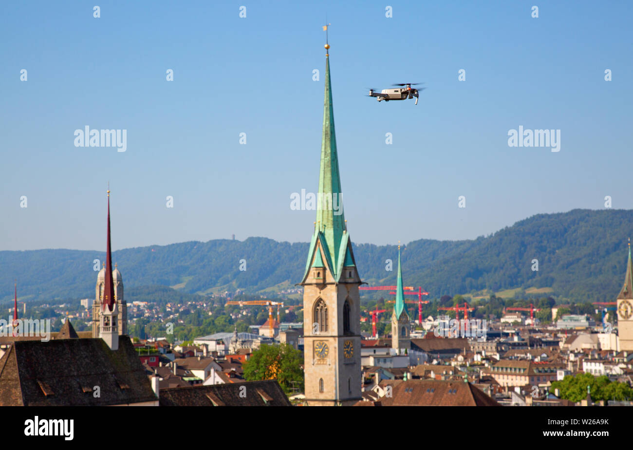 Smart city technology control center hi-res stock photography and ...