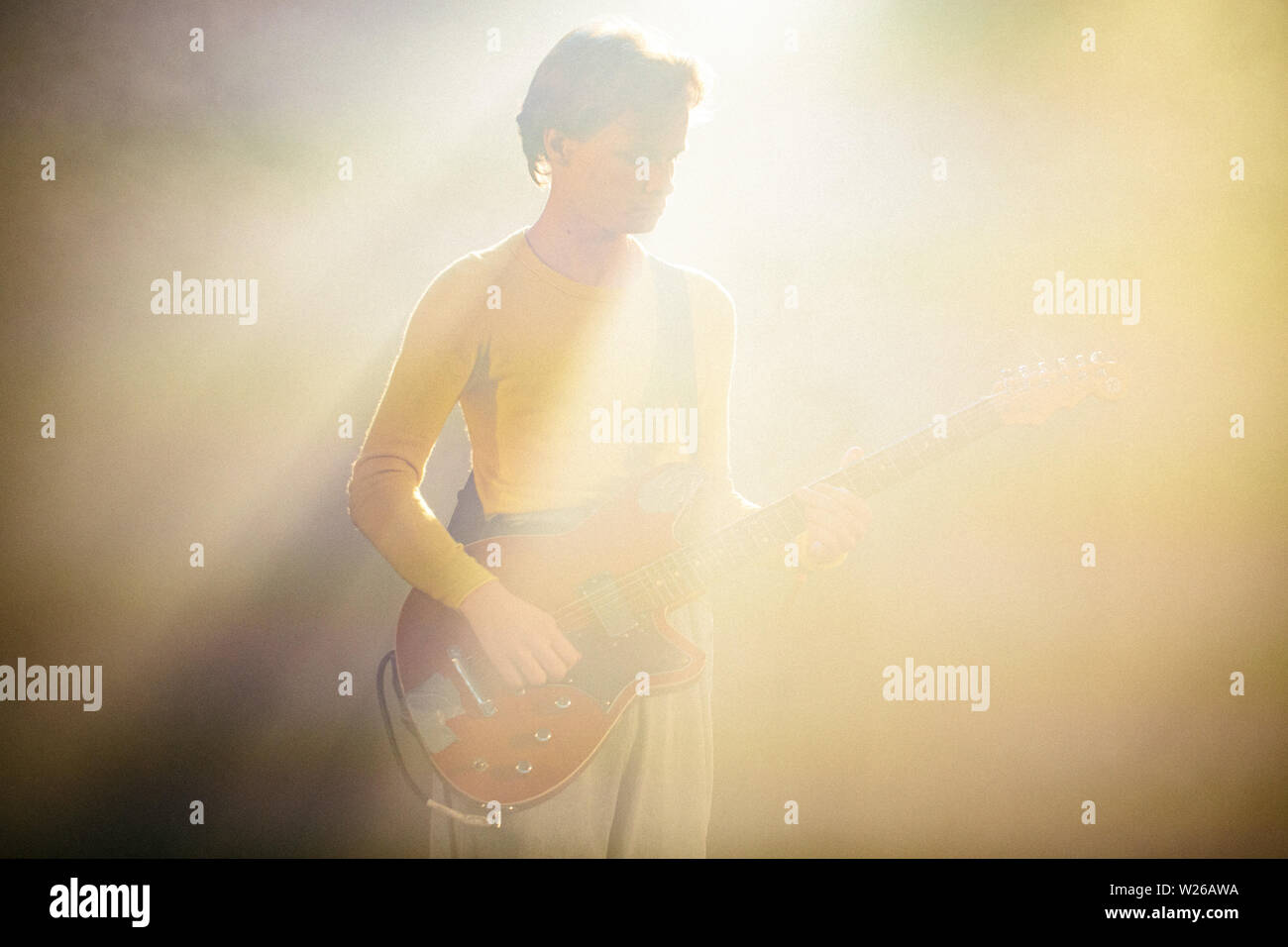 Geordie greep entertainment hi-res stock photography and images - Alamy