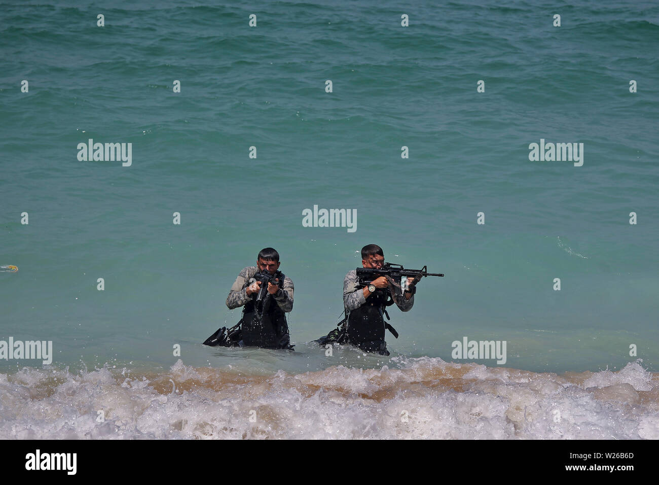 Jounieh, Lebanon. 06th July, 2019. Lebanese navy commandos aim their ...