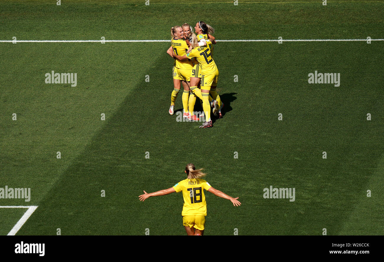 Kosovare asilani hi-res stock photography and images - Alamy