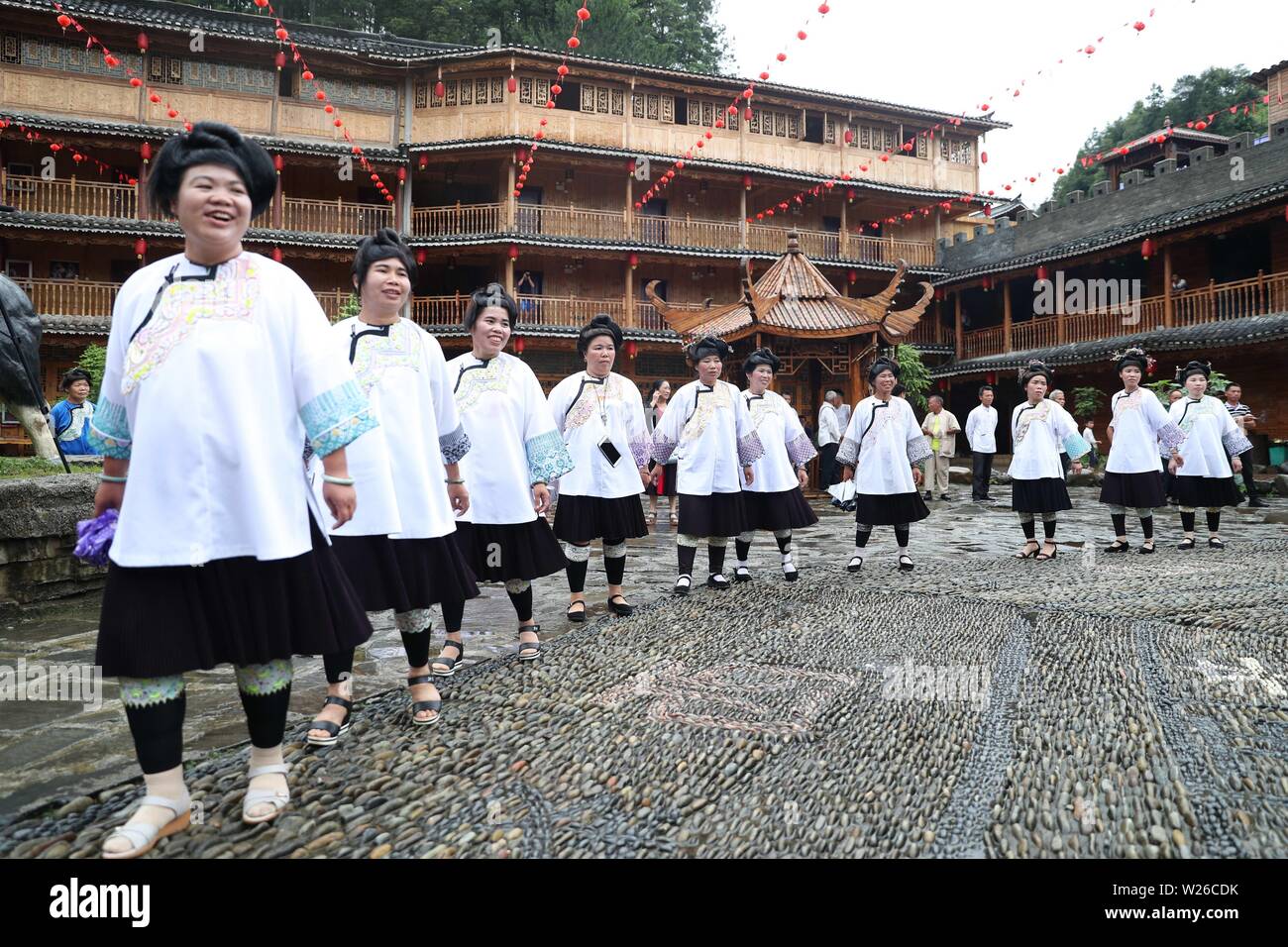 (190706) -- QIANDONGNAN, July 6, 2019 (Xinhua) -- People of Dong ethnic ...