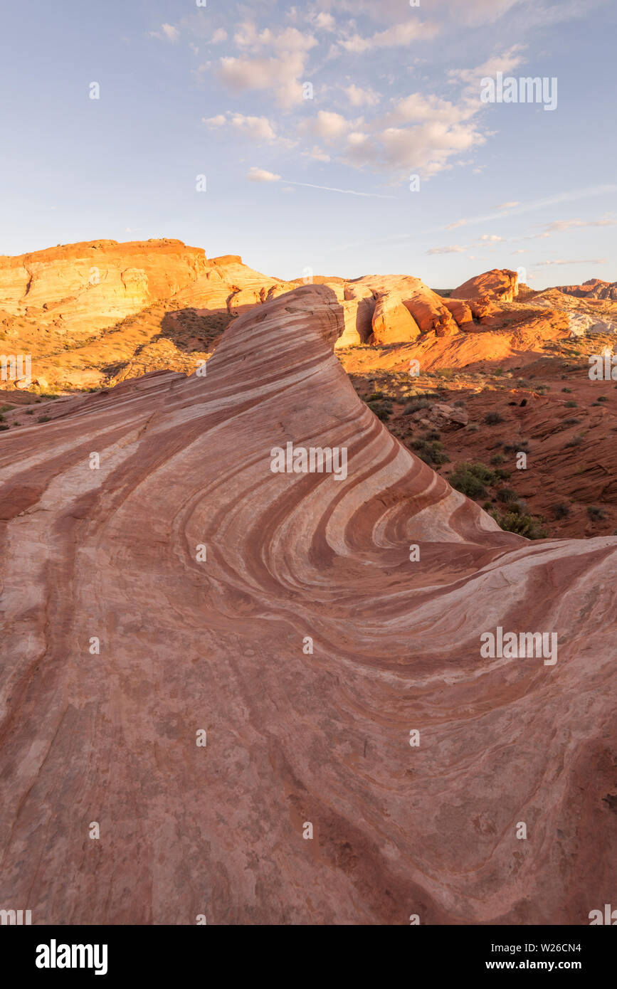 Rock formation valley of fire state park hi-res stock photography and ...