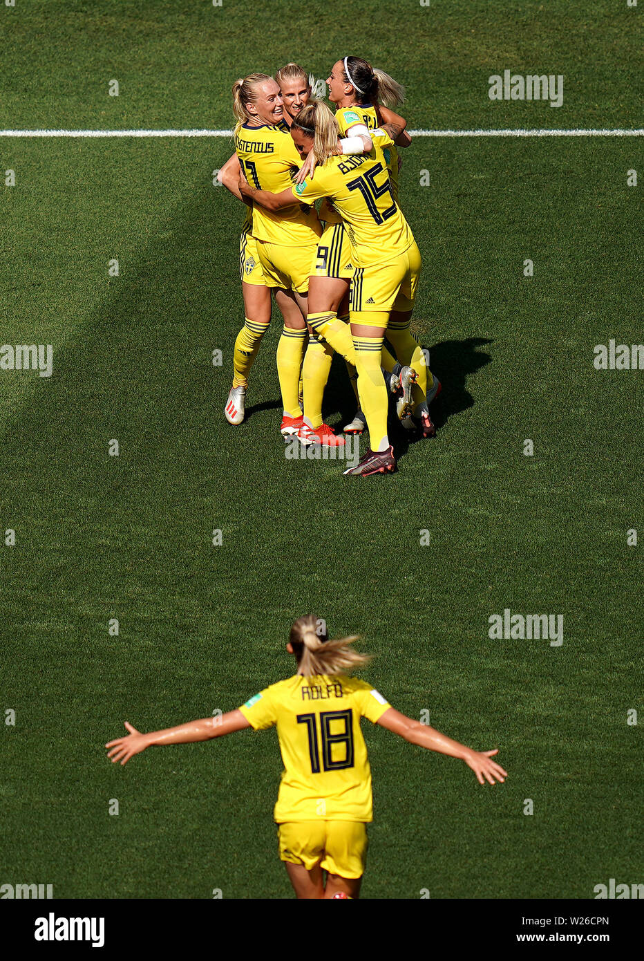 Kosovare asilani hi-res stock photography and images - Alamy