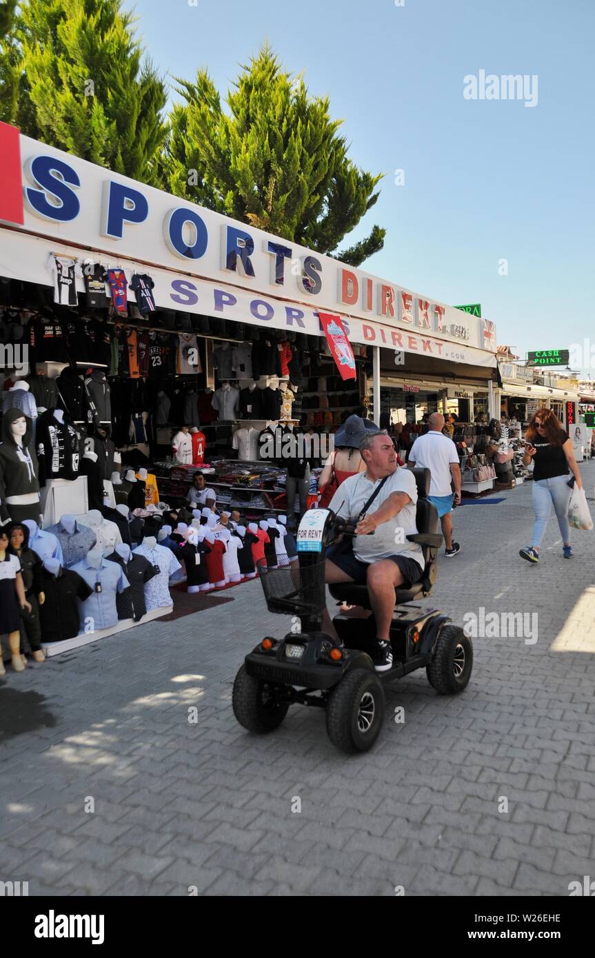 Fake designer turkey hi-res stock photography and images - Alamy