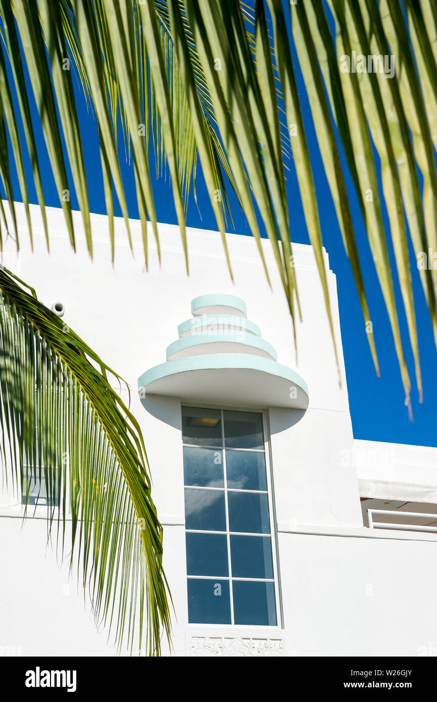 Detail of classic traditional Art Deco architecture in tropical pastel ...
