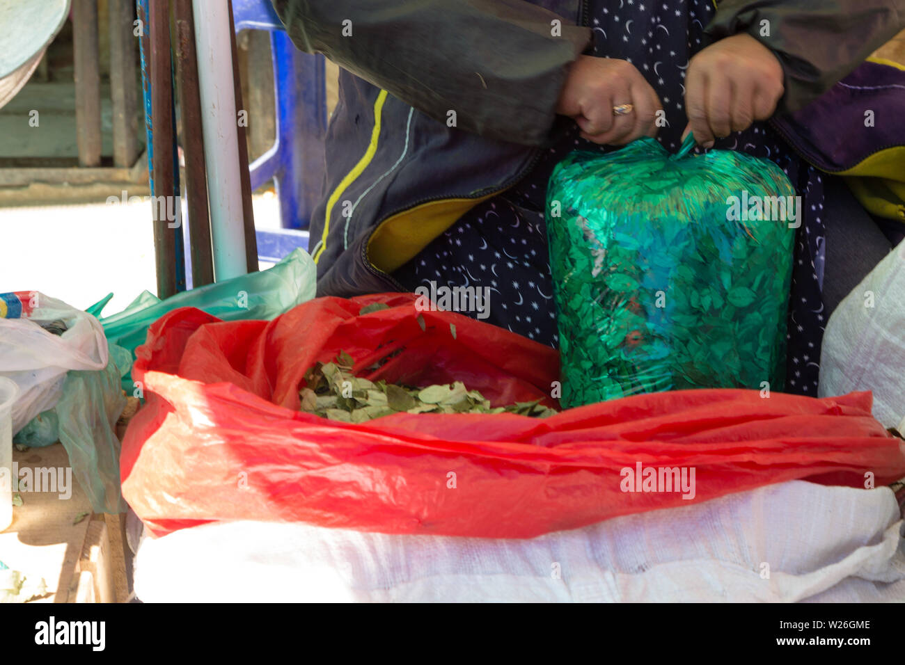 Bag of coca hi-res stock photography and images - Alamy