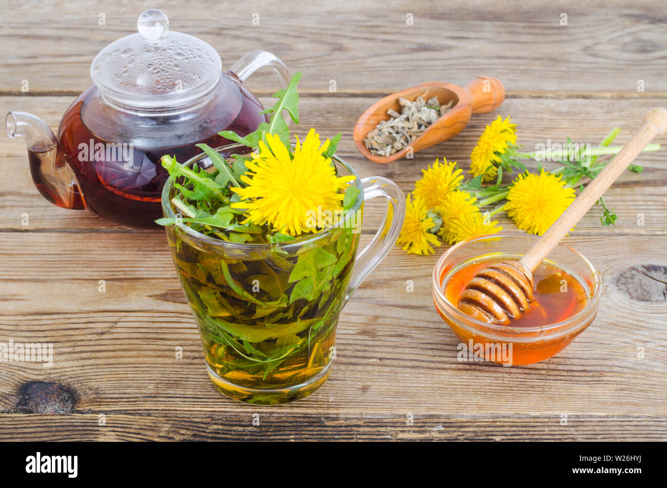 Cup of dandelion tea hi-res stock photography and images - Alamy