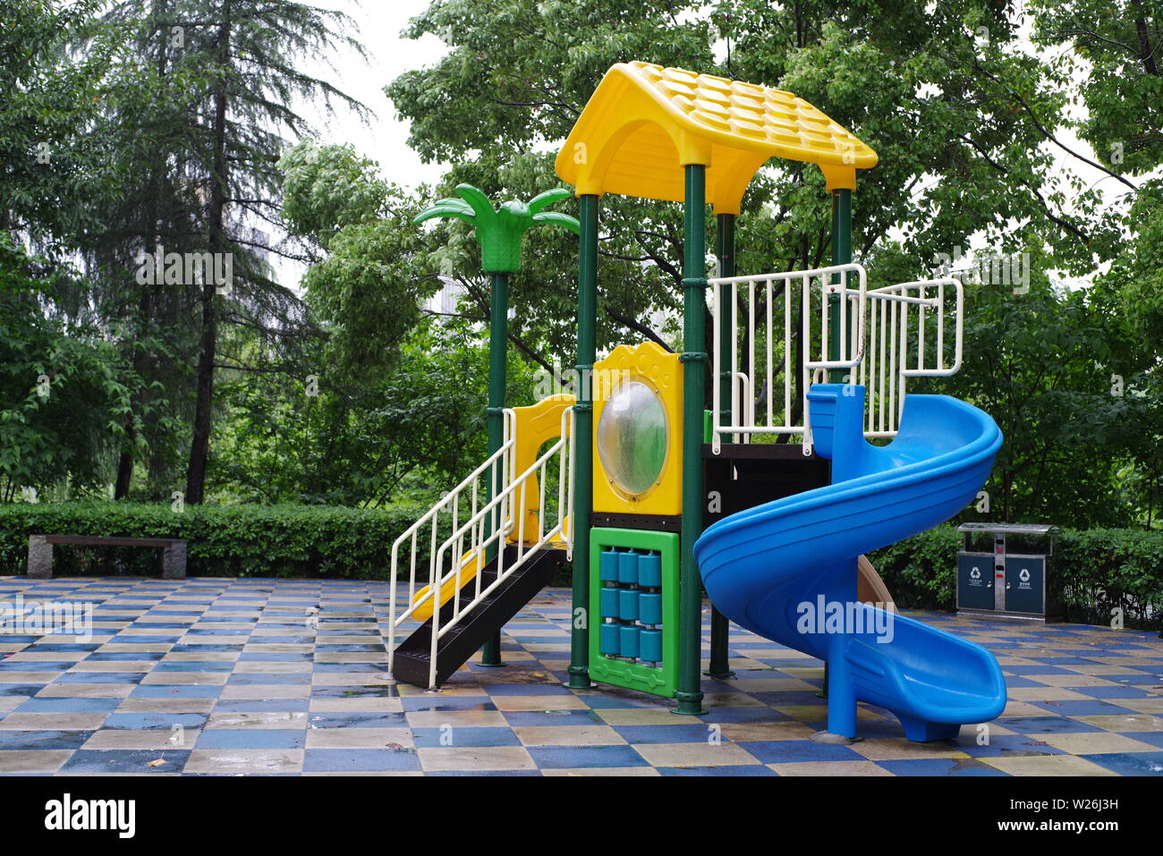 Swing slide hi-res stock photography and images - Alamy