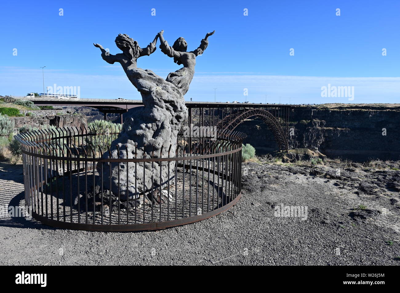 Twin Falls, Idaho 06-20-2019 The Twins Statue by David Clemons at the ...